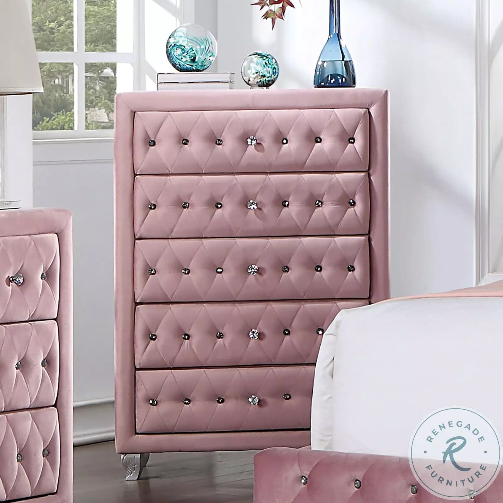 Zohar Pink Chest From Furniture of America | Coleman Furniture
